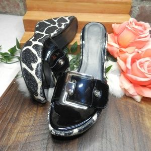 Stuart Weitzman | Shoes | Stuart Weitzman Clipper Giraffe Print Wedge ...